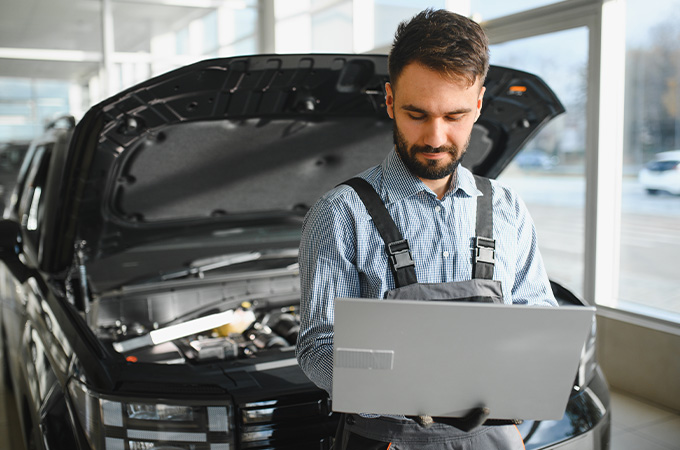 Why Use a Dealer Management System For Fixed Operations?